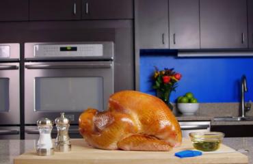 How to Check a Turkey for Doneness | Butterball